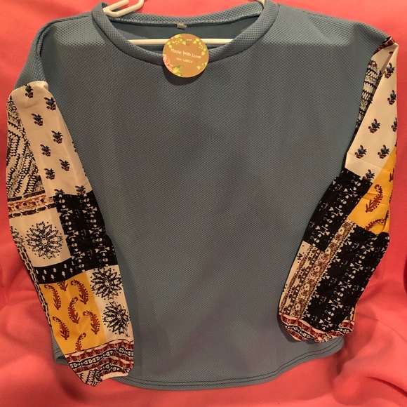 Figleaffashion | Tops | Long Sleeve Colorful Sleeve Top | Poshmark